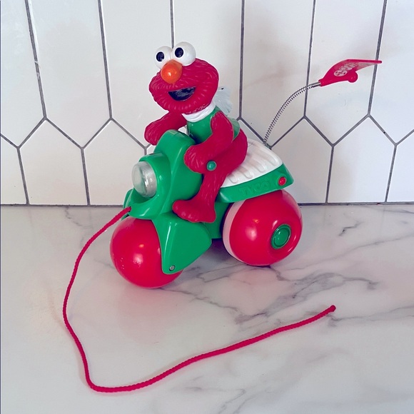 Sesame Street | Toys | Vintage 998 Sesame Street Elmo Holiday Trike ...